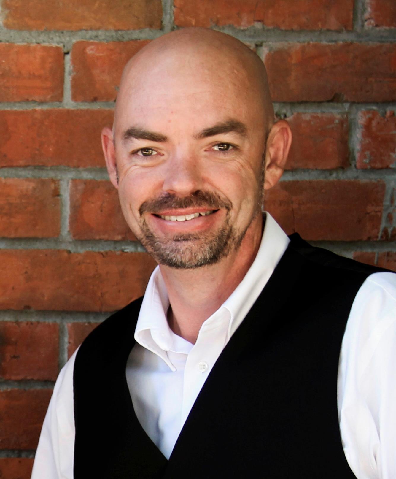 It’s official. Nigel is coming!